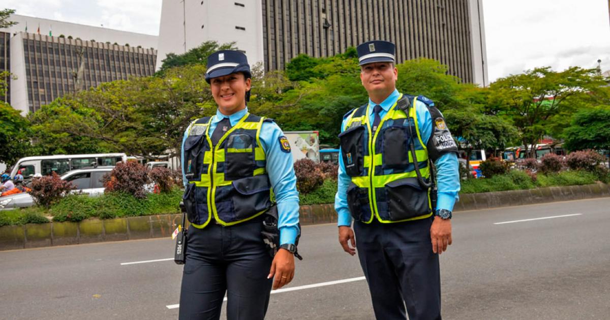 Medellín: Crean la primera veeduría para defensa de los agentes de ...