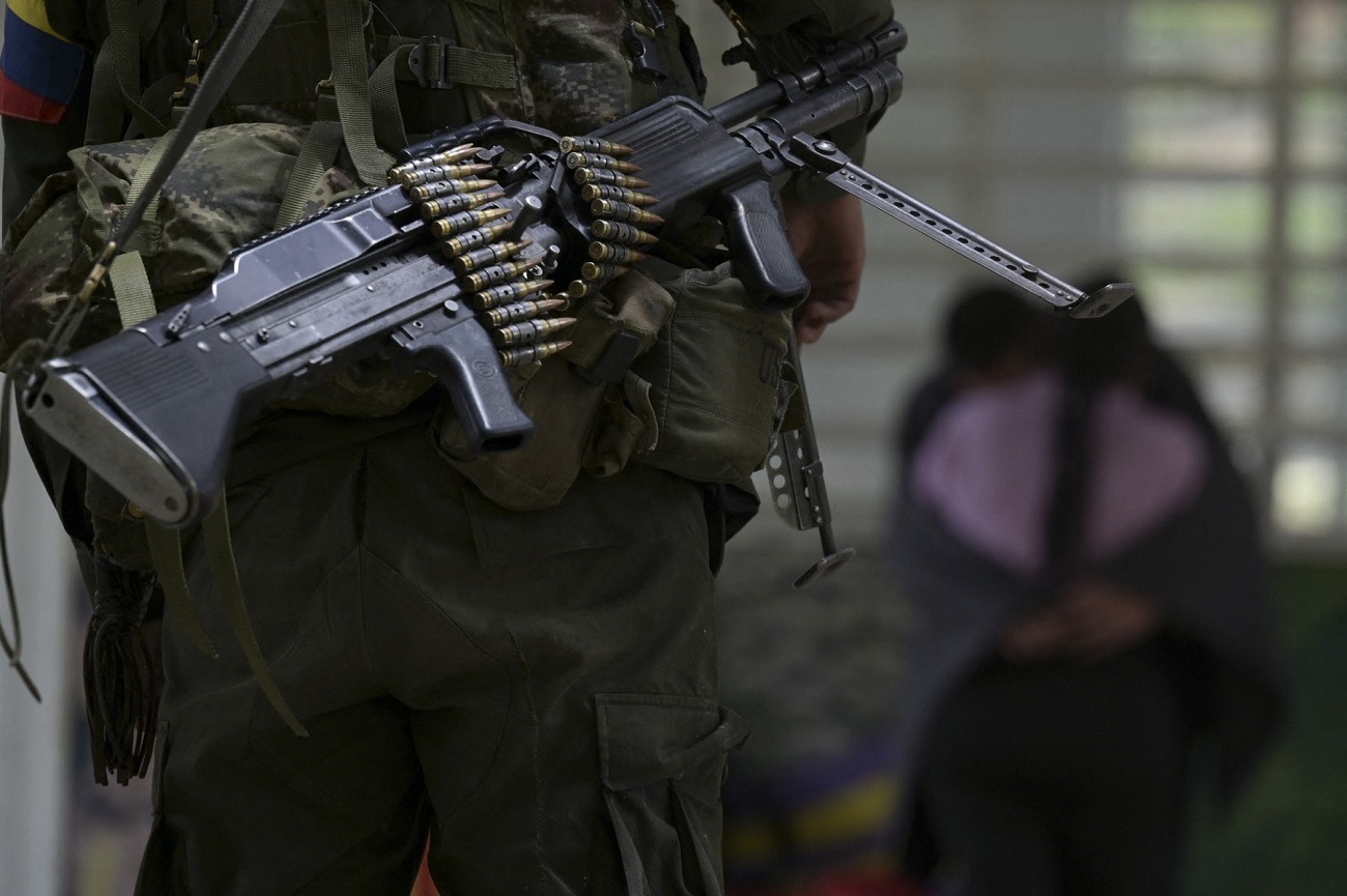 Evalúan denuncias de presencia grupo armado vía Ibagué - Rovira ...